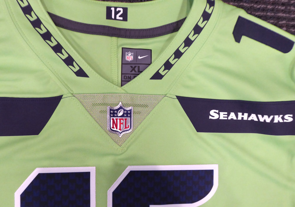 Tyler Lockett Autographed Signed Seattle Seahawks Action Green Color ...