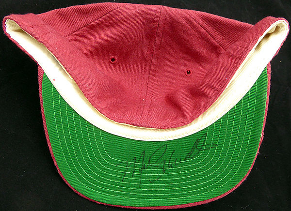 Baseball Memorabilia & Signed MLB Collectibles | Sports Memorabilia