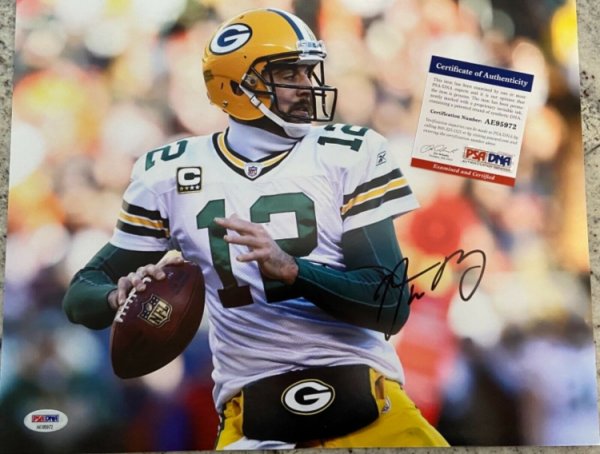 Aaron Rodgers | Autographed Football Memorabilia & NFL Merchandise