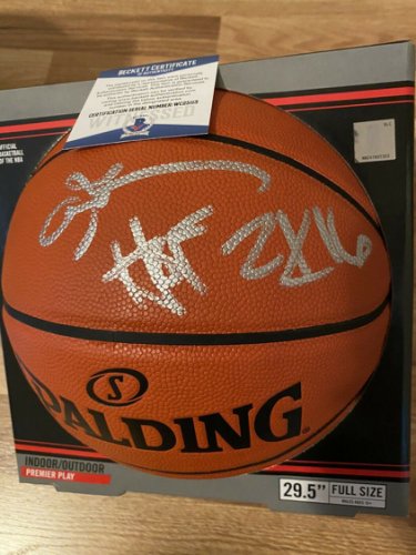 Allen Iverson Autographed Memorabilia | Signed Photo, Jersey ...