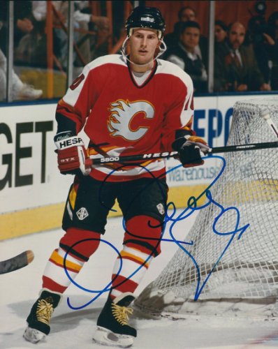 Gary Roberts Autographed Memorabilia | Signed Photo, Jersey ...