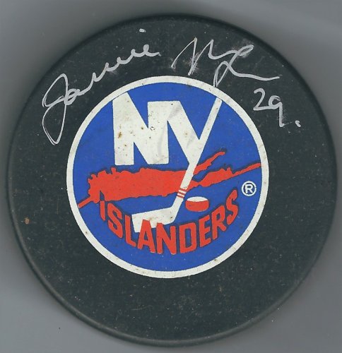 NHL Memorabilia Autographed Pucks | Signed Nhl Pucks