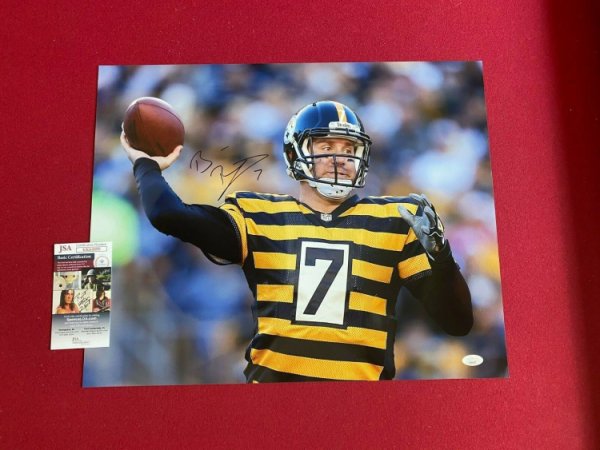 Ben Roethlisberger | Autographed Football Memorabilia & NFL Merchandise