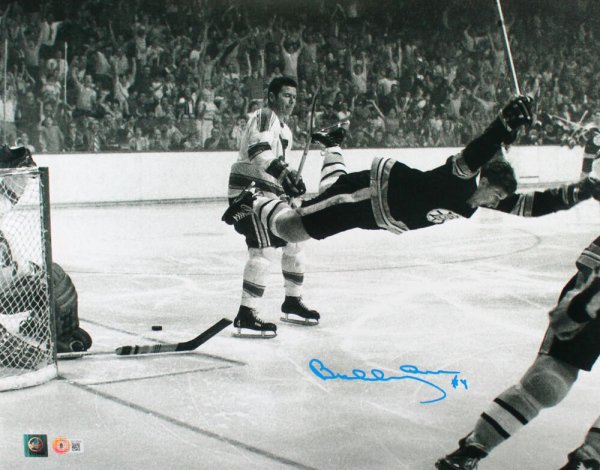 Bobby Orr | Autographed Hockey Memorabilia & NHL Merchandise