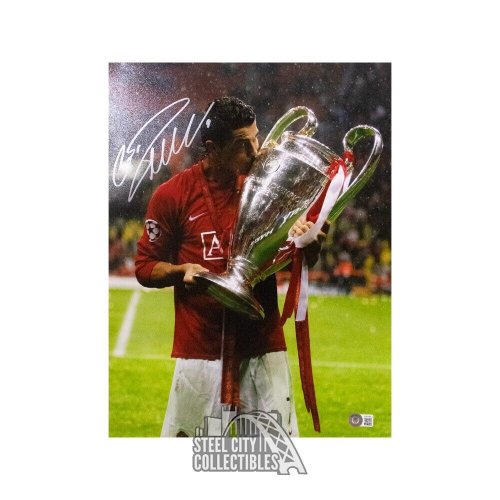 Cristiano Ronaldo Autographed Memorabilia | Signed Photo, Jersey ...