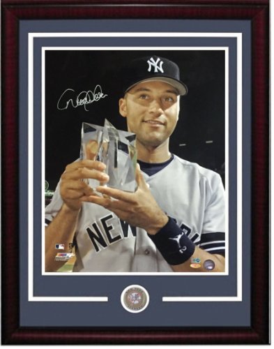 Derek Jeter | Autographed Baseball Memorabilia & MLB Merchandise