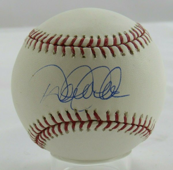 Derek Jeter | Autographed Baseball Memorabilia & MLB Merchandise