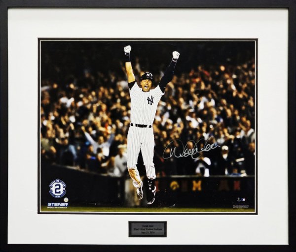 Derek Jeter | Autographed Baseball Memorabilia & MLB Merchandise