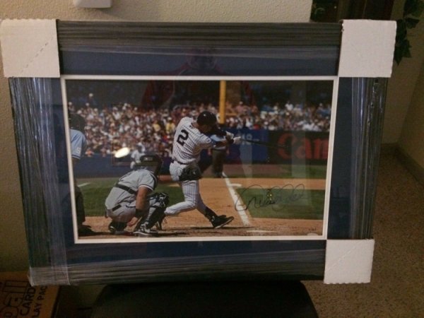 Derek Jeter | Autographed Baseball Memorabilia & MLB Merchandise
