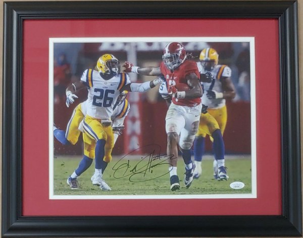 Derrick Henry Autographed Memorabilia | Signed Photo, Jersey ...