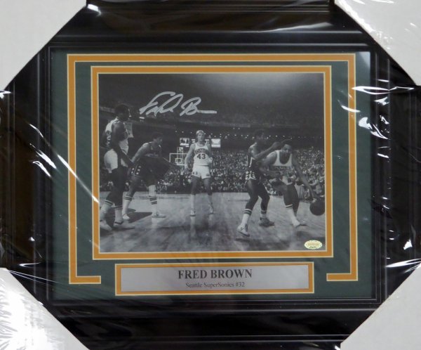 Autographed NBA Memorabilia Photos | Signed Picture