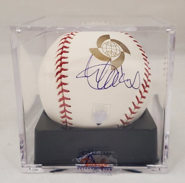 Japan 100% Authentic Signed Memorabilia