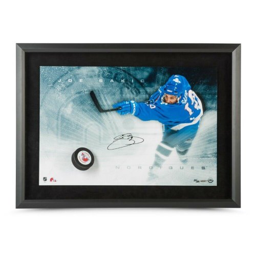 Joe Sakic | Autographed Hockey Memorabilia & NHL Merchandise