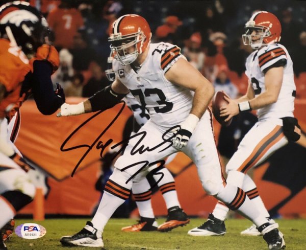 Joe Thomas Autographed Memorabilia | Signed Photo, Jersey, Collectibles ...