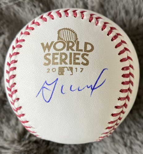 Jose Altuve Autographed Memorabilia | Signed Photo, Jersey ...