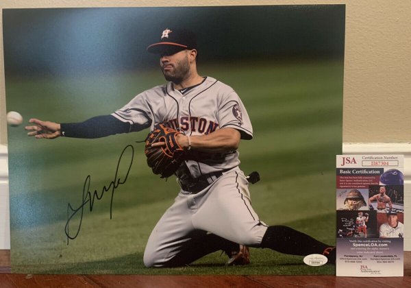 Jose Altuve Autographed Memorabilia | Signed Photo, Jersey ...