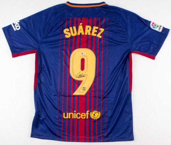 Luis Suarez Autographed Memorabilia | Signed Photo, Jersey ...