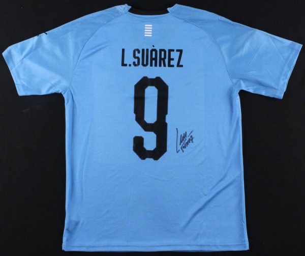 Luis Suarez Autographed Memorabilia | Signed Photo, Jersey ...