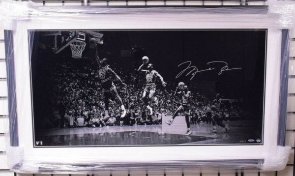 Michael Jordan | Autographed Baketball Memorabilia & NBA Merchandise
