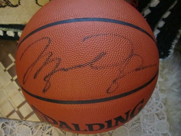 Michael Jordan | Autographed Baketball Memorabilia & NBA Merchandise