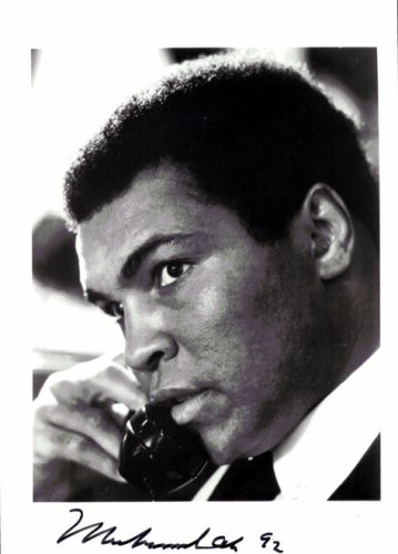 Muhammad Ali Autographed Memorabilia | Signed Photo, Jersey ...