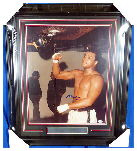 Muhammad Ali Autographed Memorabilia | Signed Photo, Jersey ...