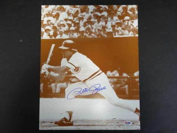 Pete Rose | Autographed Baseball Memorabilia & MLB Merchandise