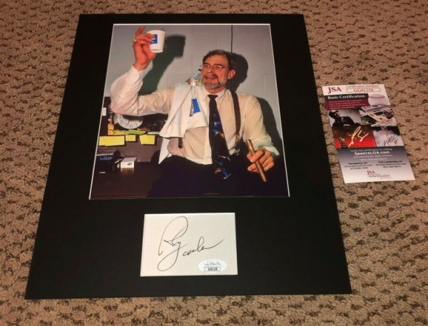 Phil Jackson Autographed Memorabilia | Signed Photo, Jersey ...