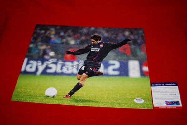Ricardo Kaka Autographed Memorabilia | Signed Photo, Jersey ...