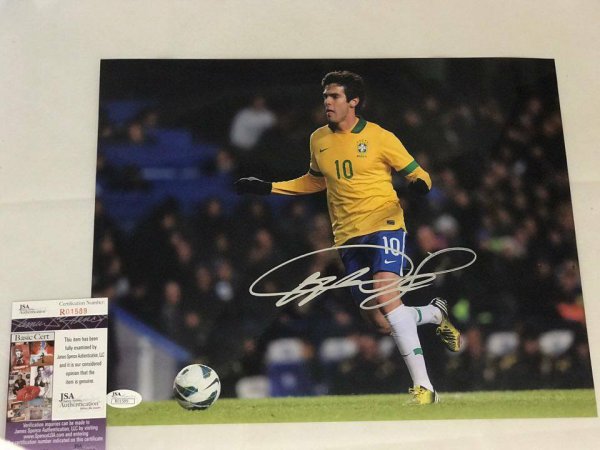 Ricardo Kaka Autographed Memorabilia | Signed Photo, Jersey ...