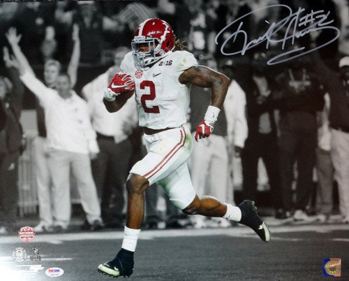 Derrick Henry Autographed Memorabilia | Signed Photo, Jersey ...