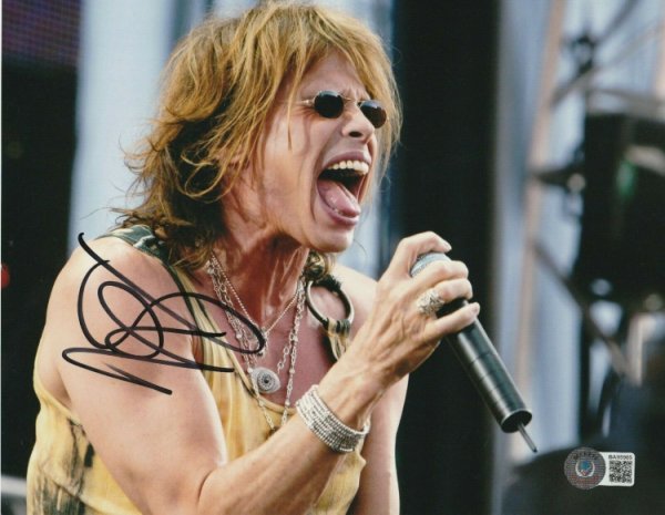 Steven Tyler Autographed Memorabilia | Signed Photo, Jersey ...