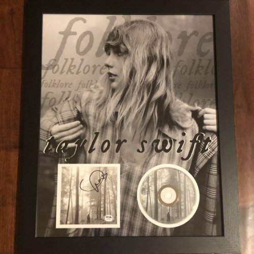 Taylor Swift Autographed Memorabilia | Signed Photo, Jersey, Collectibles & Merchandise