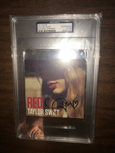 Taylor Swift Autographed Memorabilia | Signed Photo, Jersey ...