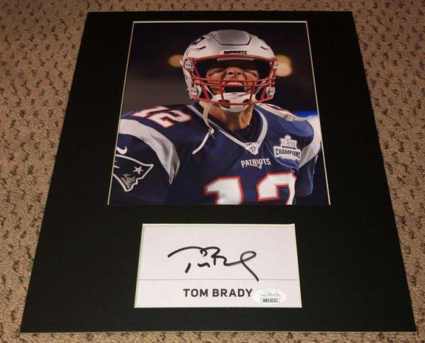 Tom Brady | Autographed Football Memorabilia & NFL Merchandise