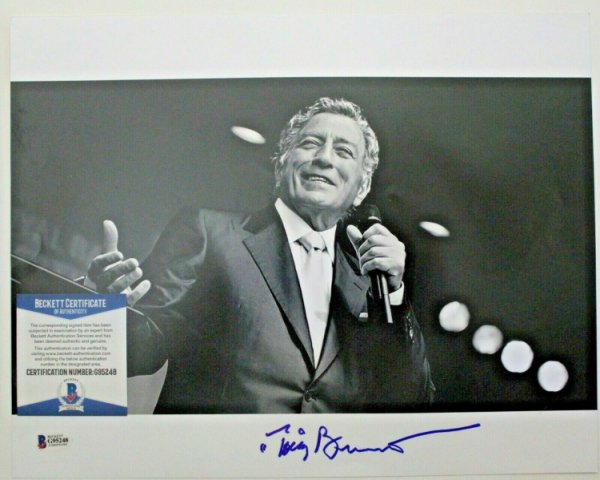 Tony Bennett Autographed Memorabilia | Signed Photo, Jersey ...