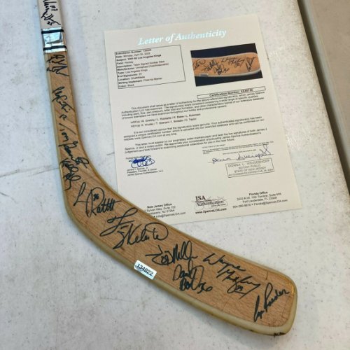 Wayne Gretzky | Autographed Hockey Memorabilia & NHL Merchandise