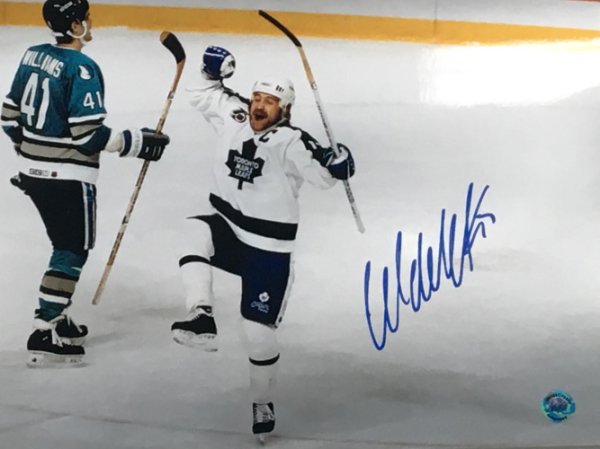 Wendel Clark Autographed Memorabilia | Signed Photo, Jersey ...