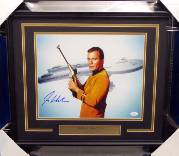 William Shatner Autographed Memorabilia | Signed Photo, Jersey ...