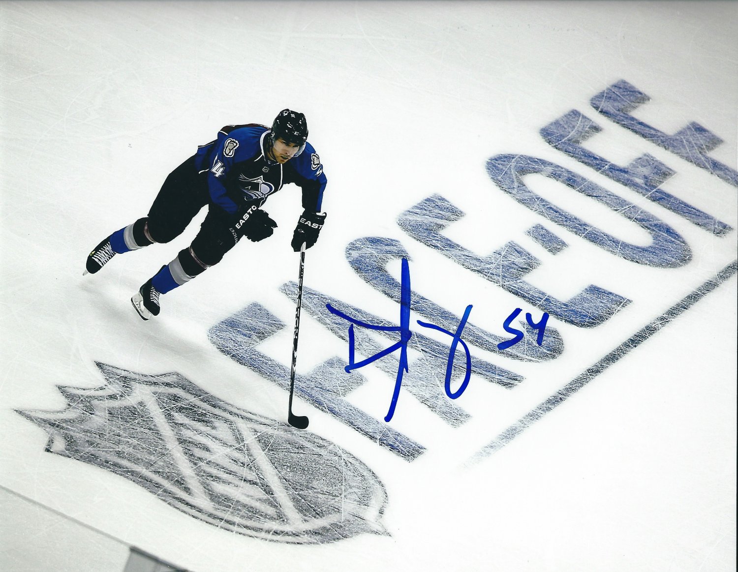 Anyone familiar with this autograph? Can't seem to put a finger on it ...