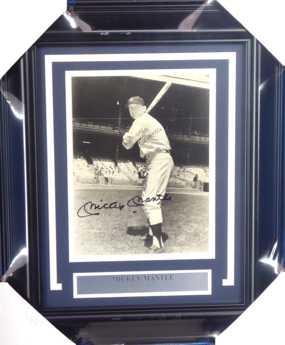 Mickey Mantle Autographed Signed Memorabilia Framed 8x10 Photo New York ... Mickey Mantle Autographed Signed Memorabilia Framed 8x10 Photo New York ...